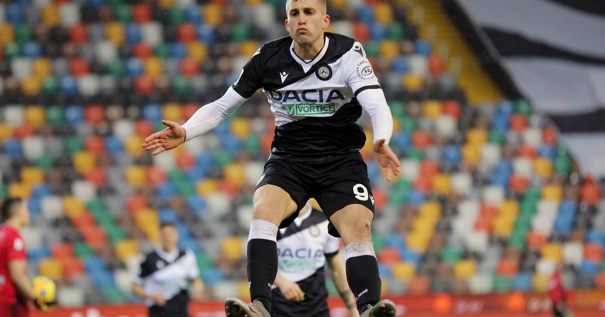 Serie A, tre punti d'oro per l'Udinese al Friuli contro il Verona: l'Hellas crolla nel finale ...