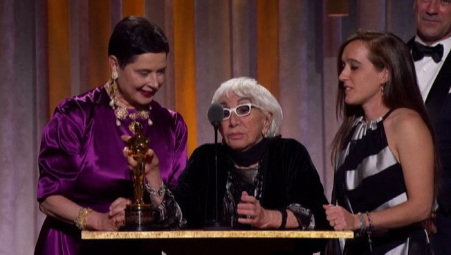 Lina Wertmuller e la battuta sull'Oscar: "Chiamiamolo Anna" | Libero ...