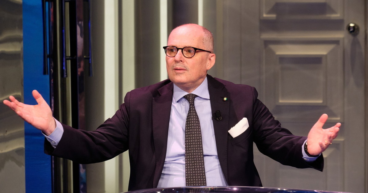 Walter Ricciardi, "Roberto Speranza? Troppo di sinistra, pronto a ...