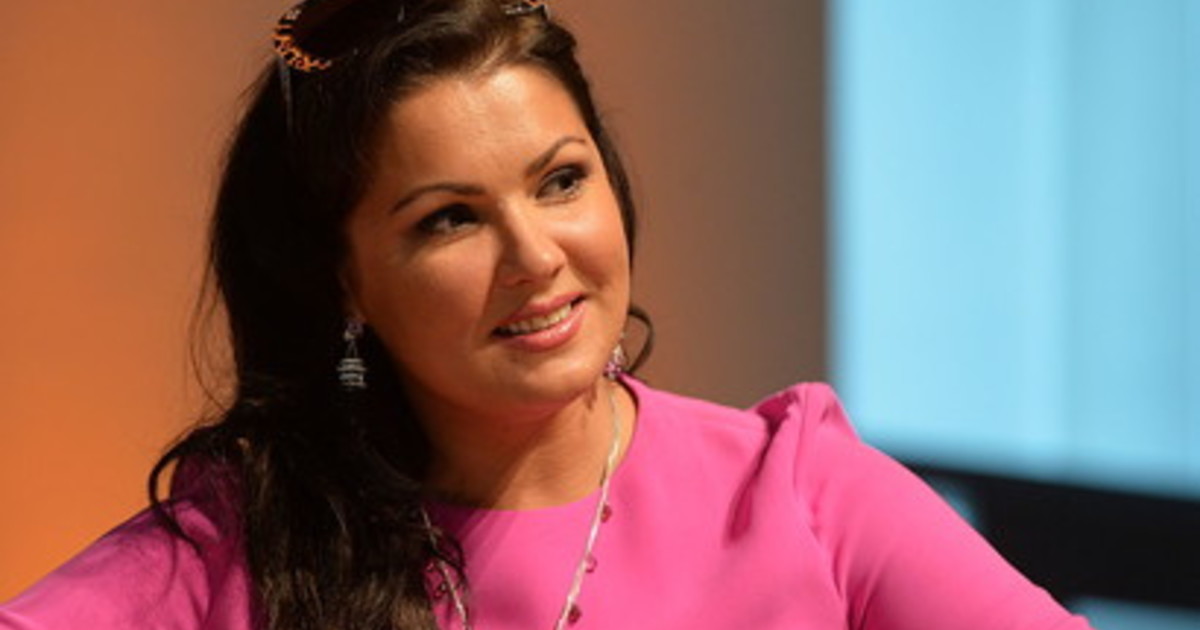 Anna Netrebko: "Condanno la guerra in Ucraina". Ecco chi è la superstar ...