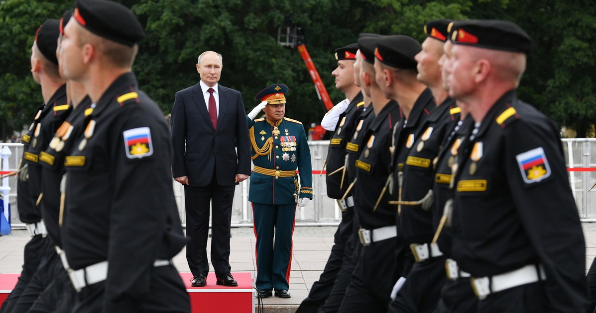 Armata russa, "Possiamo farlo ancora". Ecco cosa urleranno i militari ...