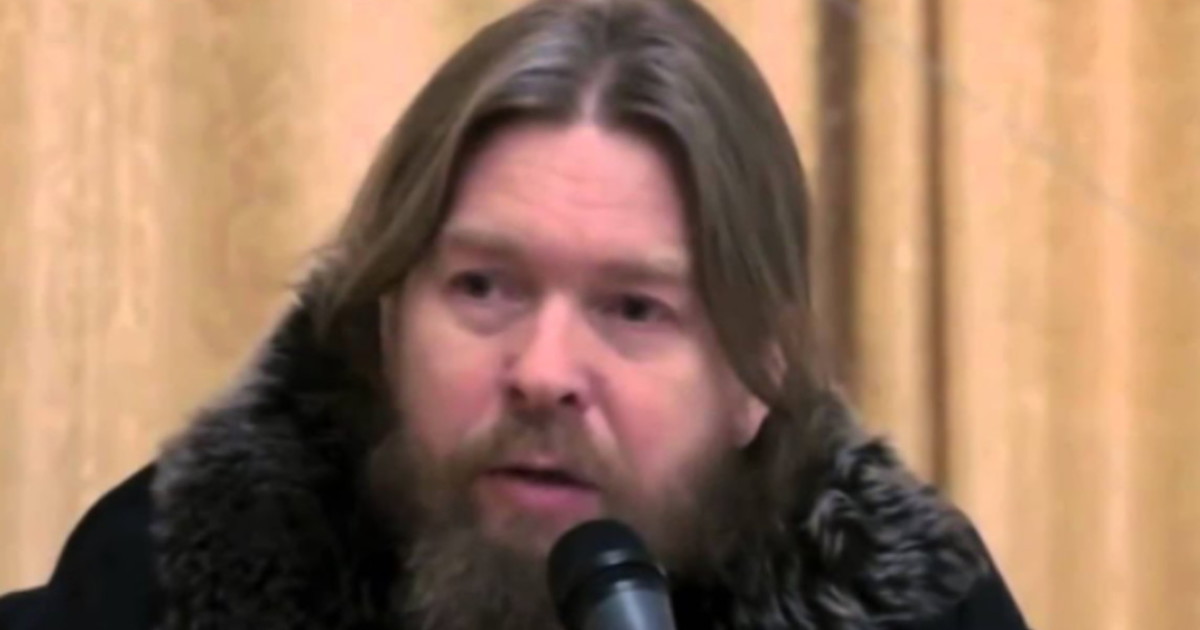 Tikhon Shevkunov, "lui e Putin si vedono alle 3 di notte": ecco chi è ...