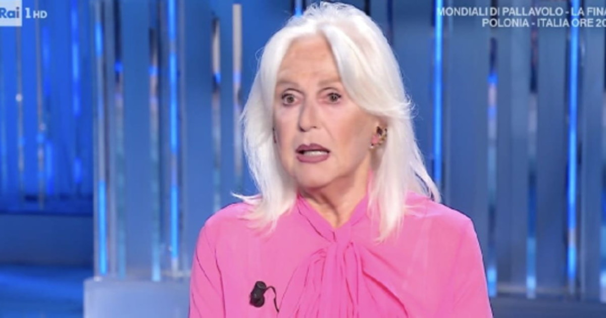 Domenica In, Loretta Goggi: "Ho accettato cose che...", fucilata alla ...