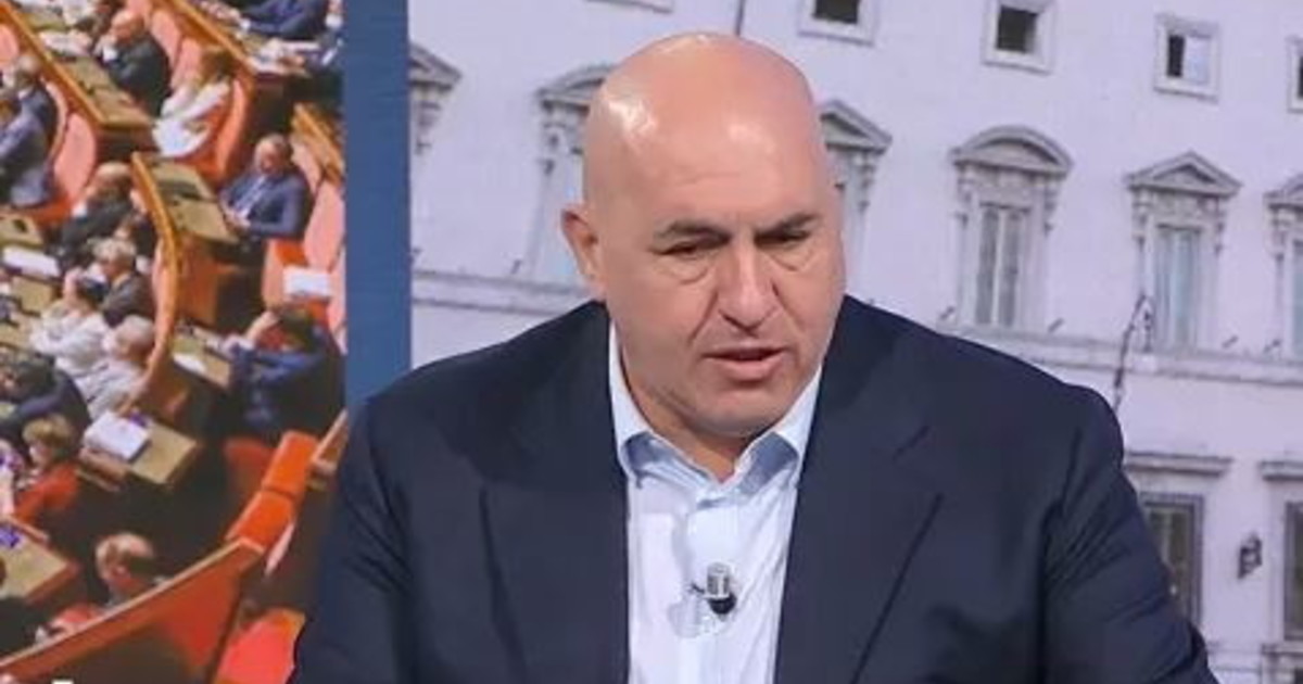 Guido Crosetto, "qual è l'errore fatto da Berlusconi" | Libero ...