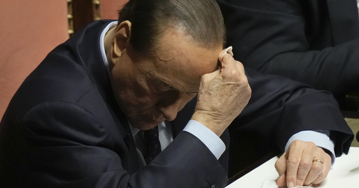 Berlusconi, la big che dice addio: "Niente? E io Lascio" | Libero ...