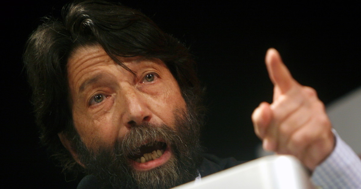 Qatargate, Massimo Cacciari: "Indagate sui ministeri" | Libero ...