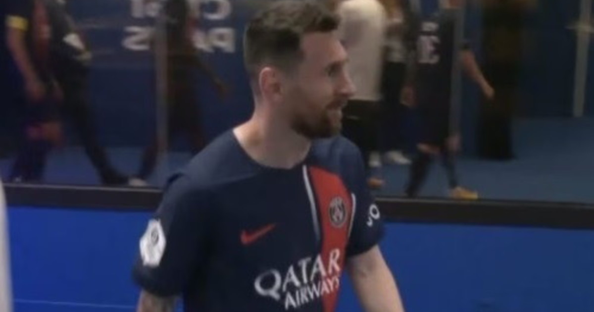 Leo Messi, col Psg finisce in disgrazia: come abbandona il campo ...