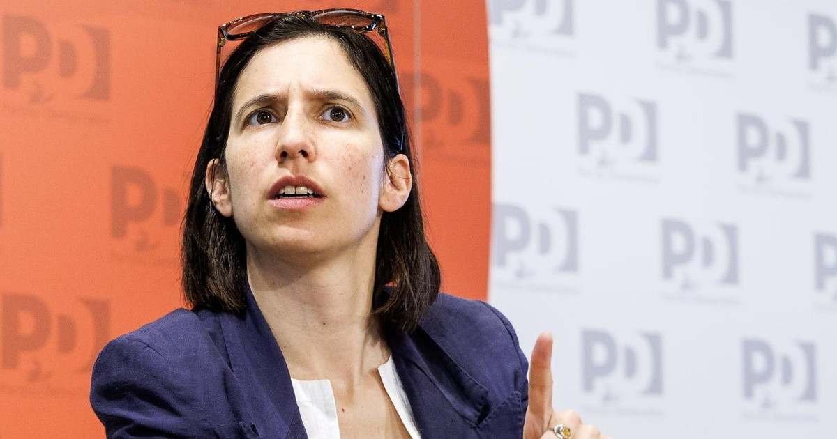 Elly Schlein dopo l'incidente al Senato: "Il governo non sta in piedi ...