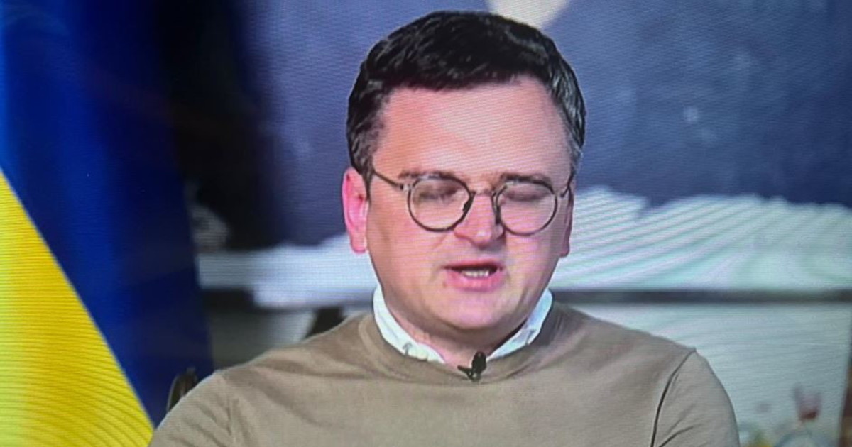 Kuleba travolge Travaglio dalla Gruber: "Lei mi vuole sfidare, ma ...