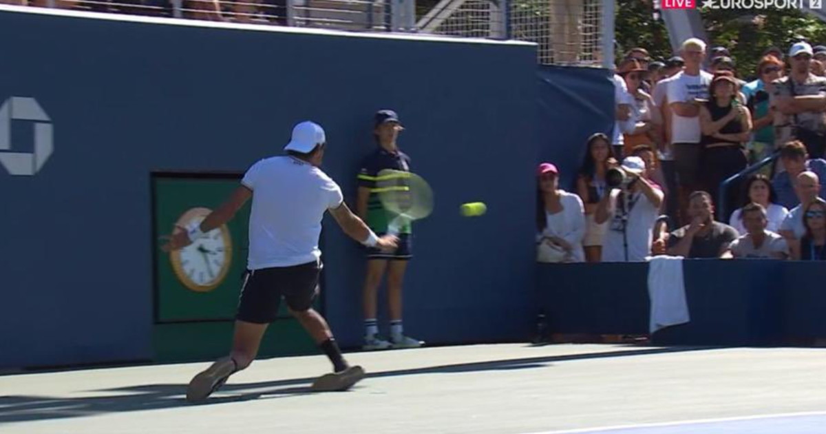 Matteo Berrettini, caviglia ko e urla disperate: infortunio choc in ...