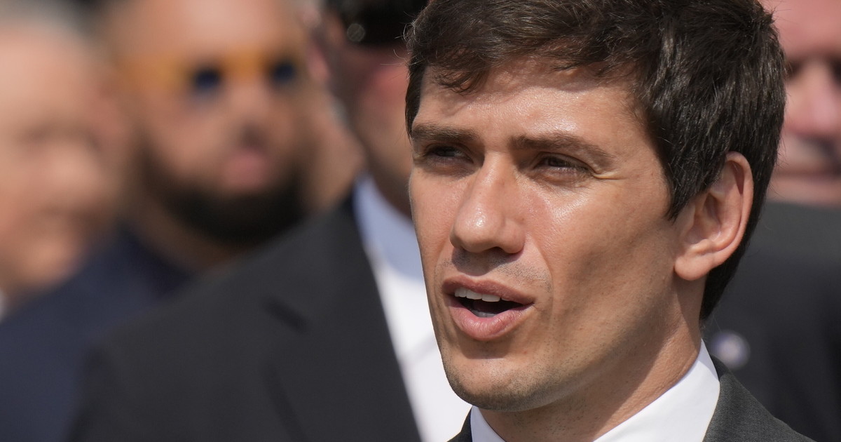 Luigi Berlusconi, la sorpresa è clamorosa: chi spunta al battesimo del ...