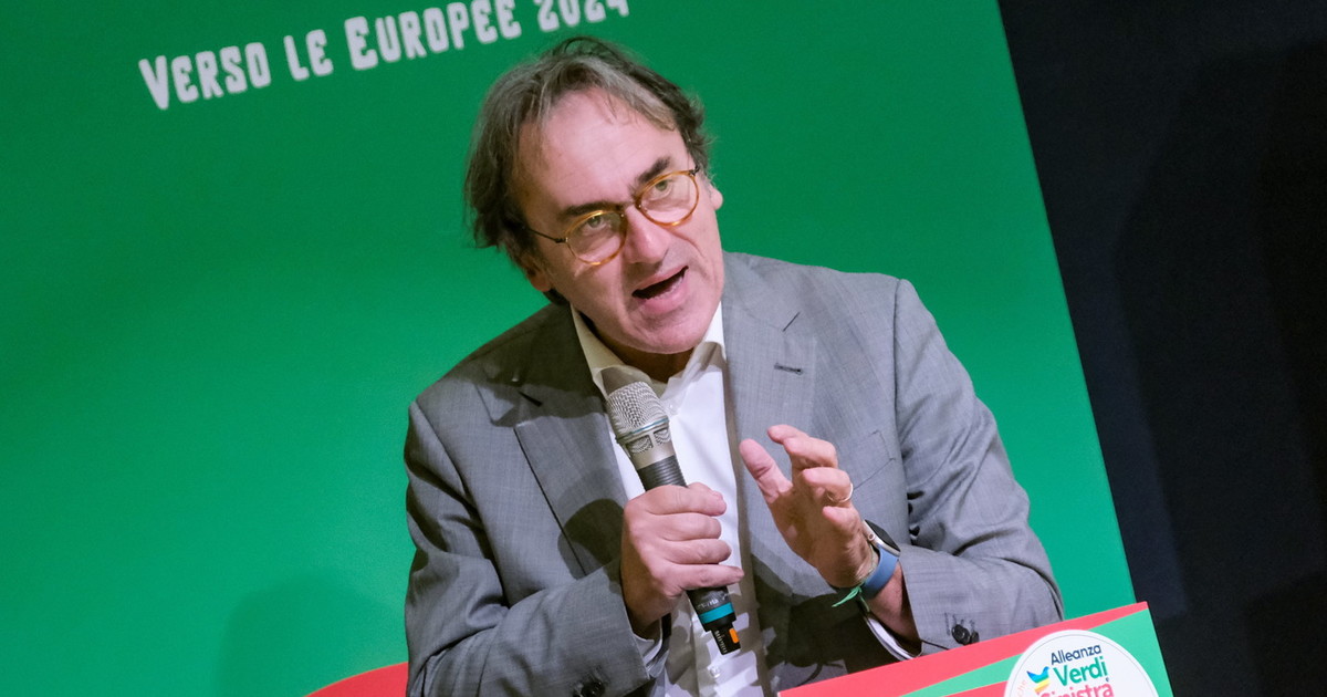 Angelo Bonelli sui migranti in Albania: "Vera e propria deportazione ...