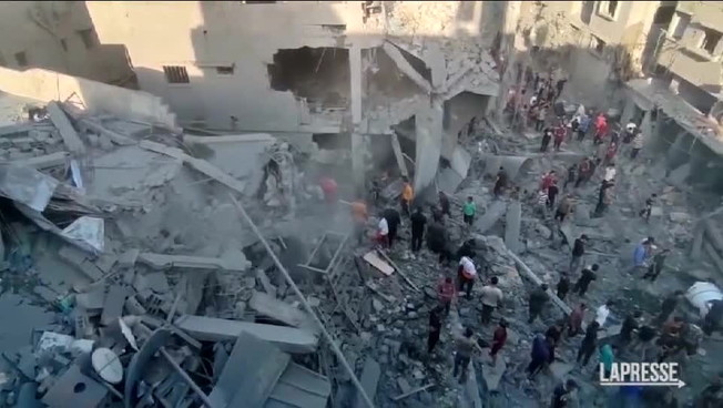 Gaza, raid di Israele su Beit Lahia: morti | Libero Quotidiano.it