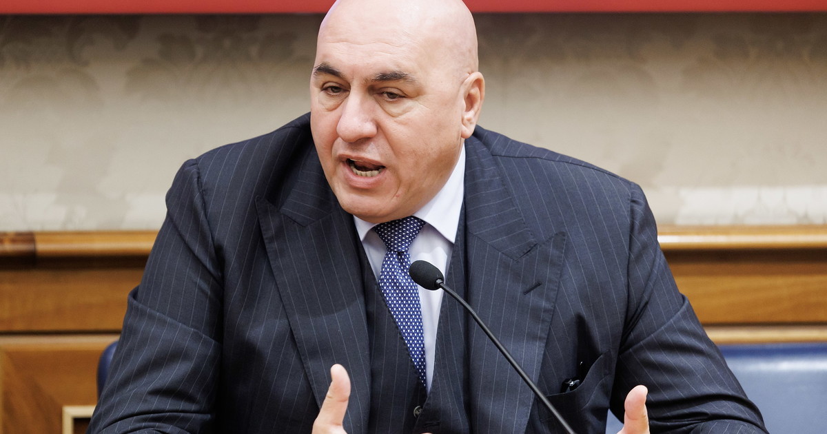 Guido Crosetto, l'ex ministro sotto anonimato: "Arrivano nuove inchieste" – Libero Quotidiano