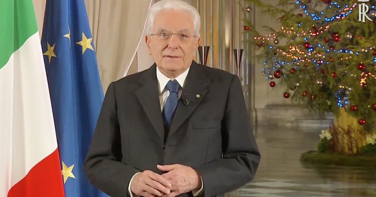Mattarella fa sapere che resterà a lungo – Libero Quotidiano