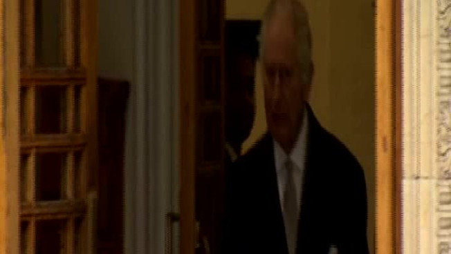Re Carlo Ha Il Cancro Lannuncio Choc Di Buckingham Palace Libero