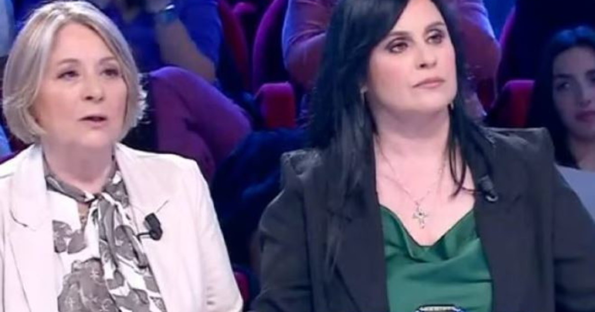 Affari Tuoi, il disastro di Barbara col pacco 15: cala il gelo in ...