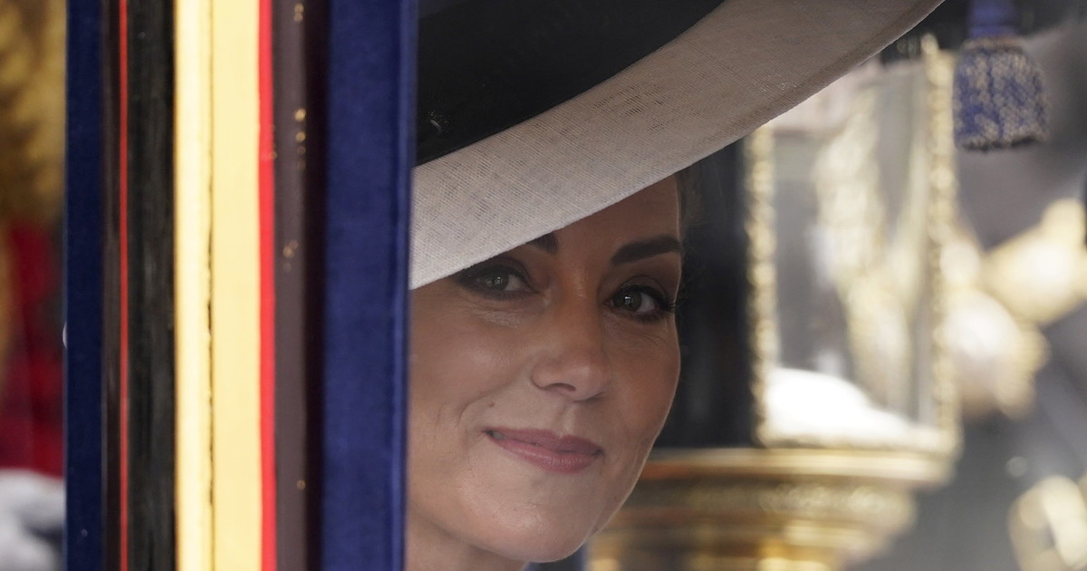 Kate Middleton, rumors drammatici: "Due ore di trucco per nascondere ...