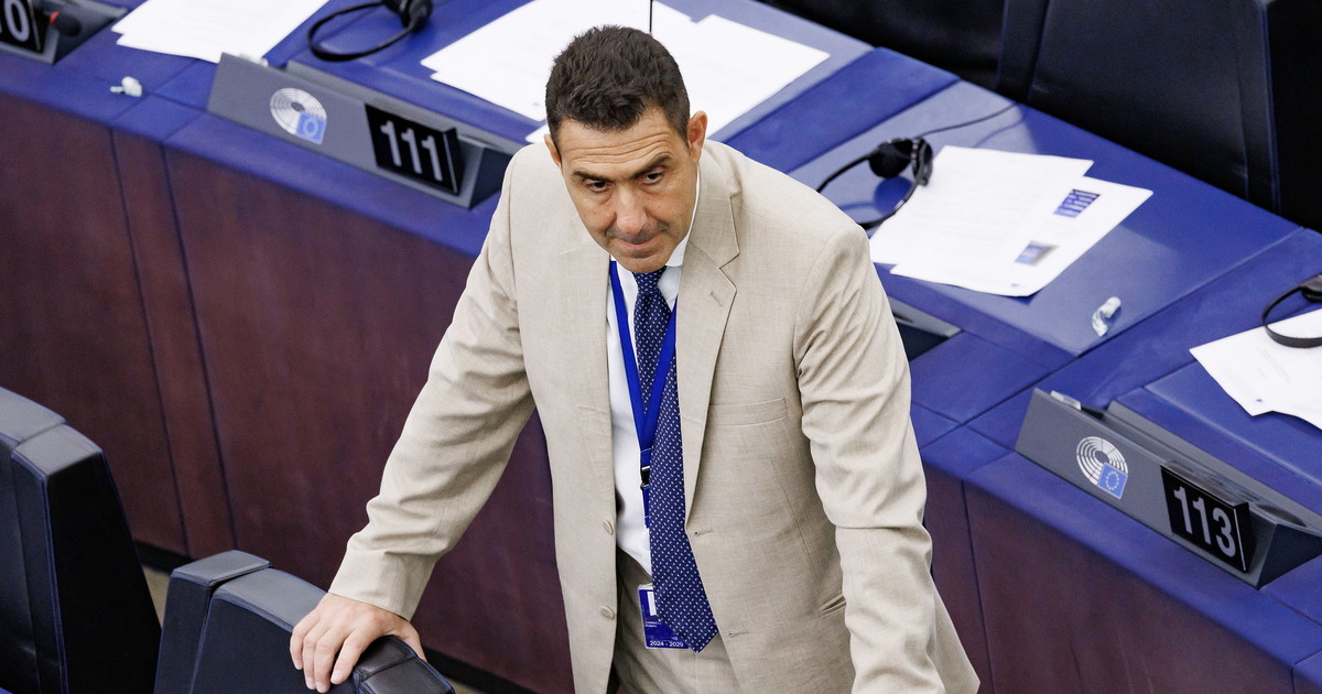 Vannacci: "In Italia mi aveva detto no": umilia il deputato Pd con una ...