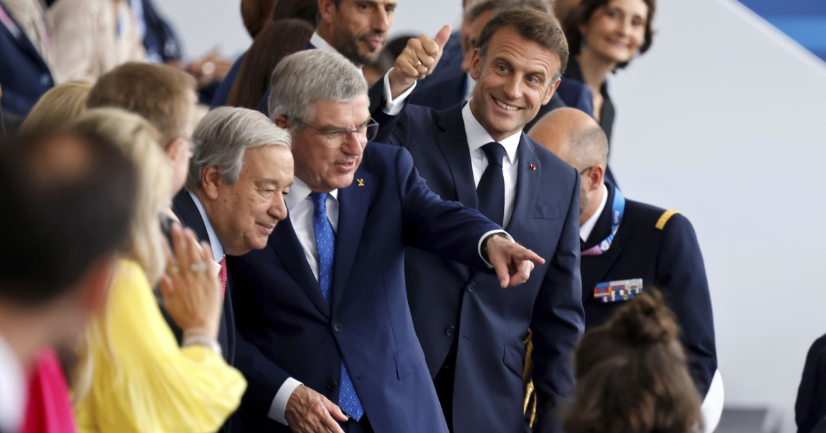 Parigi 2024, per Macron si mette male: "Scioccati", lo sponsor scappa ...