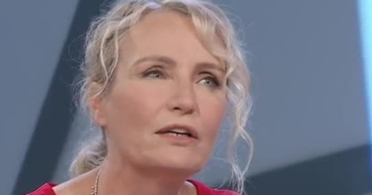 Licia Colò, "l'incubo accanto a una balena morta": una notte ...