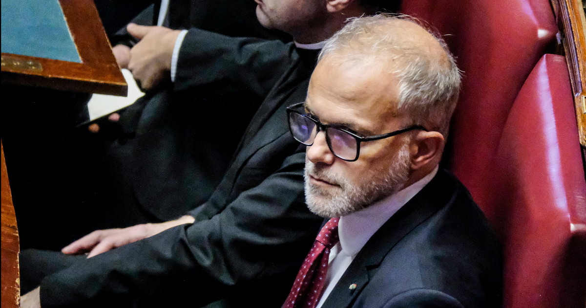 Ernesto Maria Ruffini scende in campo? I sondaggisti lo bocciano: "Non è conosciuto" | Libero ...