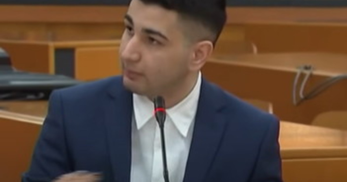 Alex Pompa, uccise il padre per difendere la madre: assolto, il ...