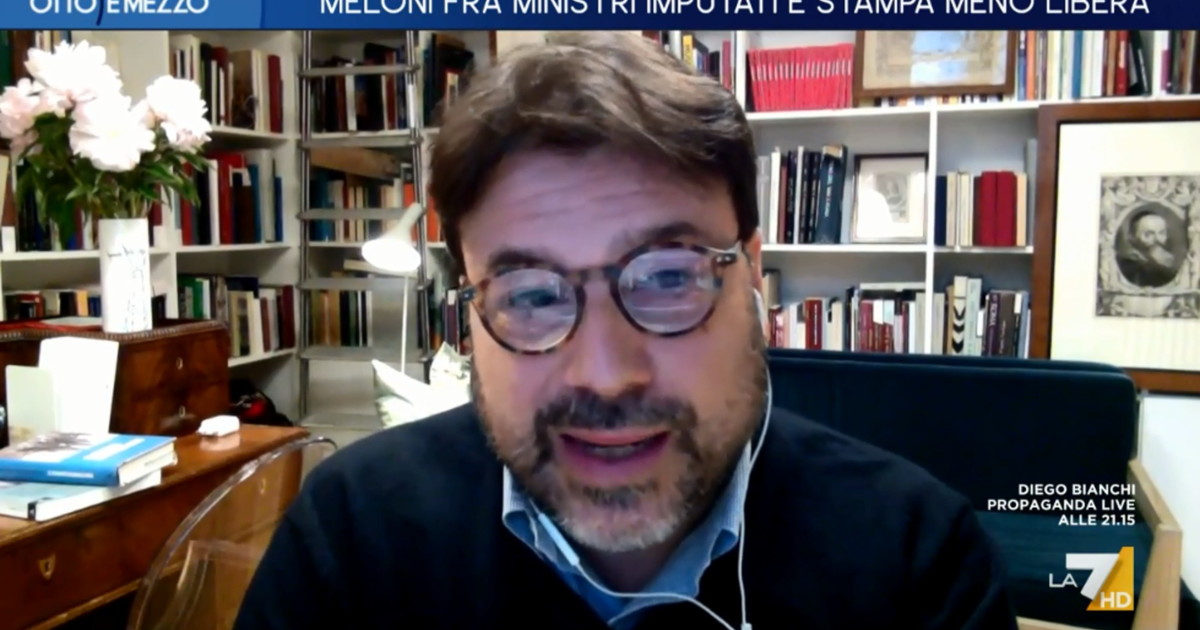 Tomaso Montanari, l'ultima trovata? Stop alla Marina, tirocini sulle ...