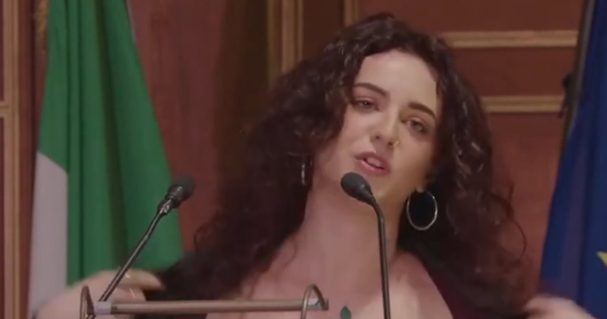 Emma Ruzzon, via la camicia nera: un delirio senza precedenti contro ...