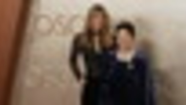 Oscar, sfilano Isabella Rossellini, Emma Stone e Miley Cirus | Libero ...