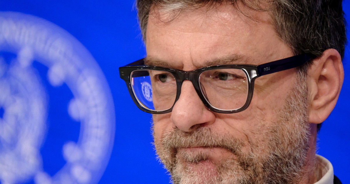 Giancarlo Giorgetti attacca la Germania: "Ora fanno quel cavolo che gli ...