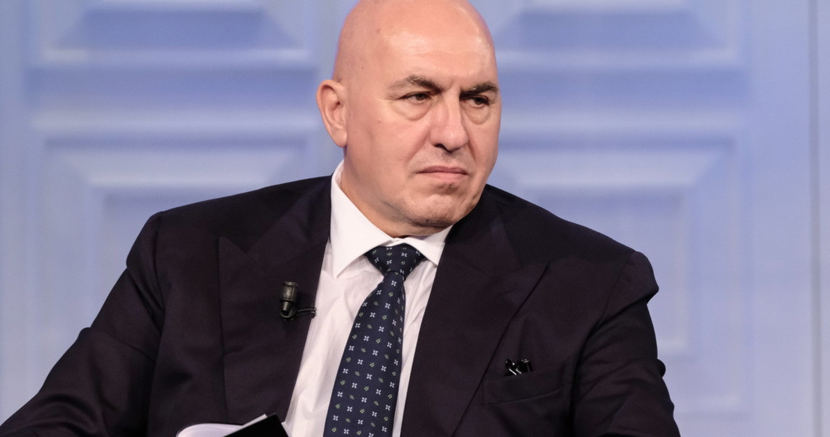 Guido Crosetto spiana Giuseppe Conte: sette bordate in sette risposte ...