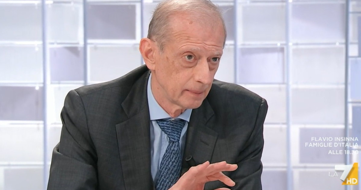 L'aria che tira, Meloni da Trump? Lezione di Fassino al Pd | Libero Quotidiano.it