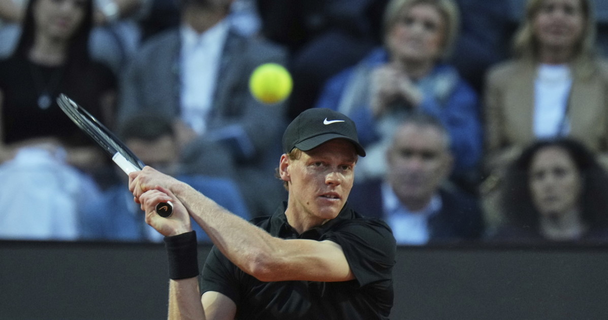 Jannik Sinner e il Gps "incollato" sulla schiena: stupisce tutti ...