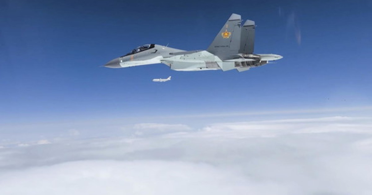 Cina, l'affondo di Rutte: "1000 testate nucleari, non per una parata ...