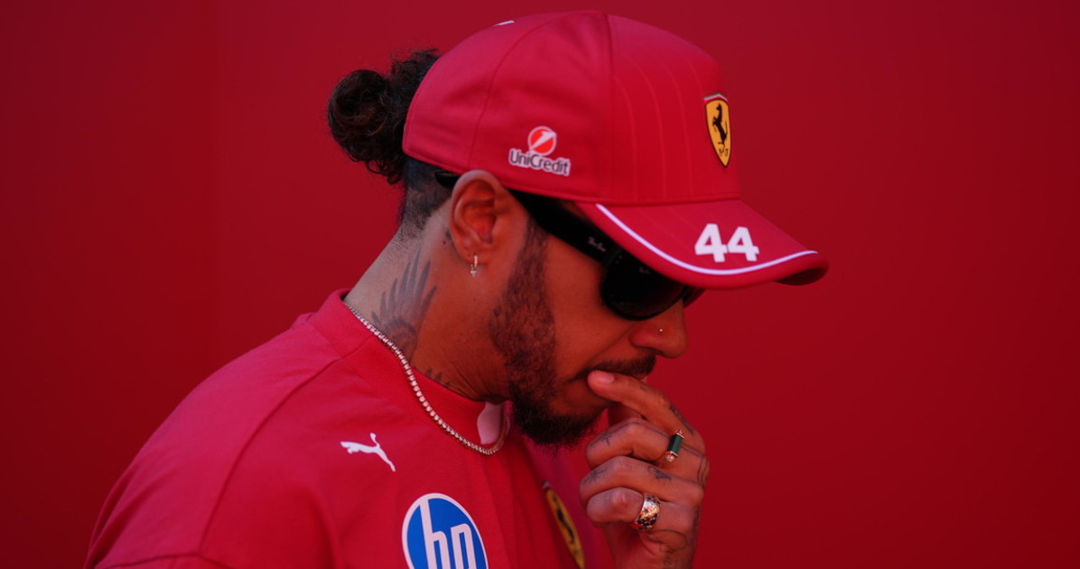 Lewis Hamilton, "ho un dossier": voci clamorose in Ferrari | Libero ...