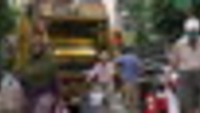 Taiwan, si getta la spazzatura quando arriva il camion con Beethoven ...