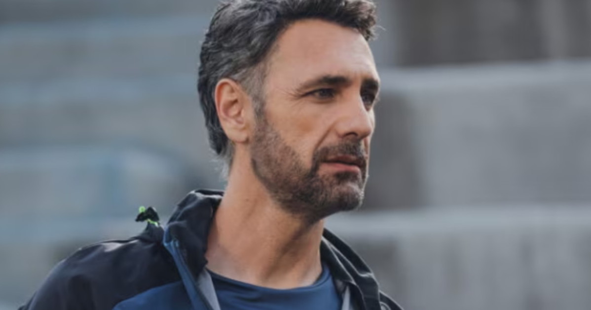 Raoul Bova, "occhi spaccanti" diventa un marchio registrato? Cosa c'è ...