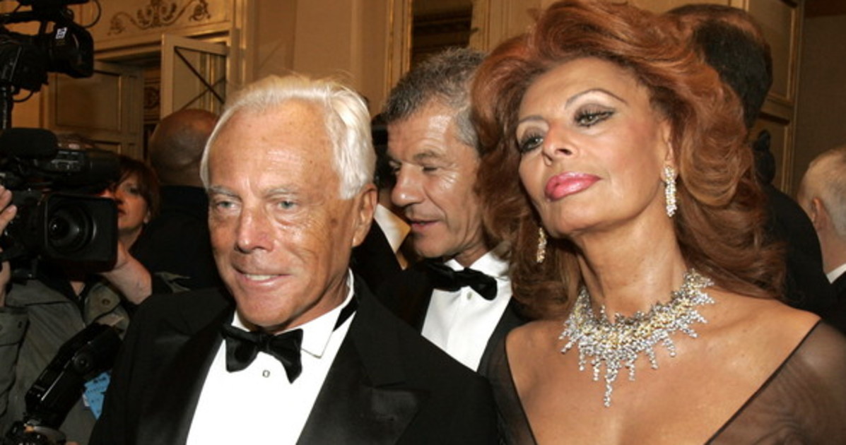 Armani, il primo a rivoluzionare gli abiti dell'opera lirica | Libero ...