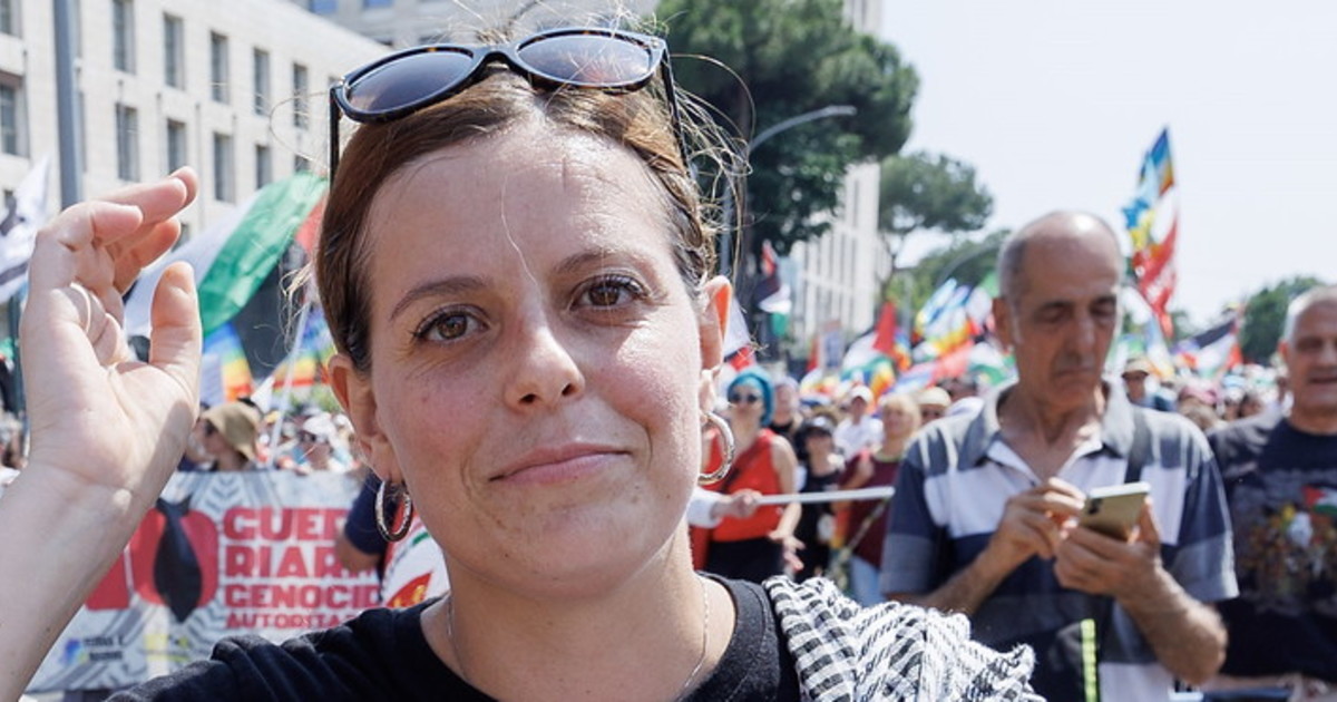 Ilaria Salis, 29 denunce e due condanne: il curriculum criminale ...