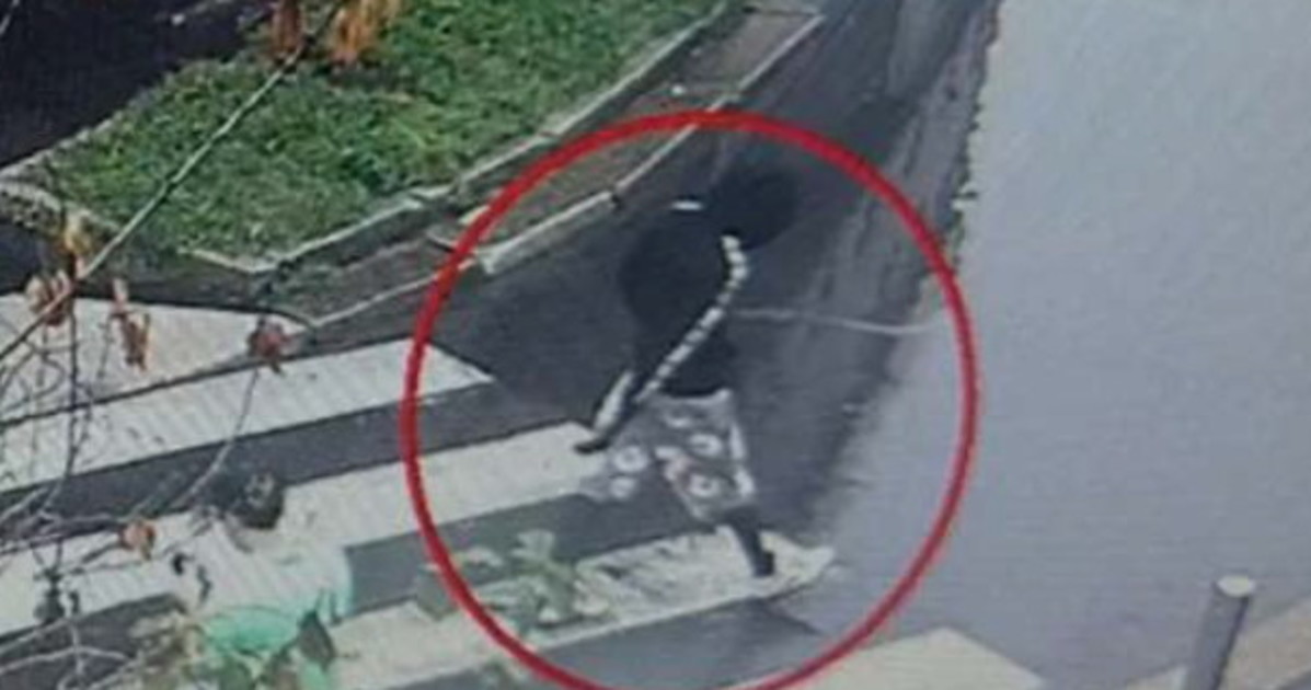 Milano, picchiava donne a caso per strada: arrestato il "calciatore ...