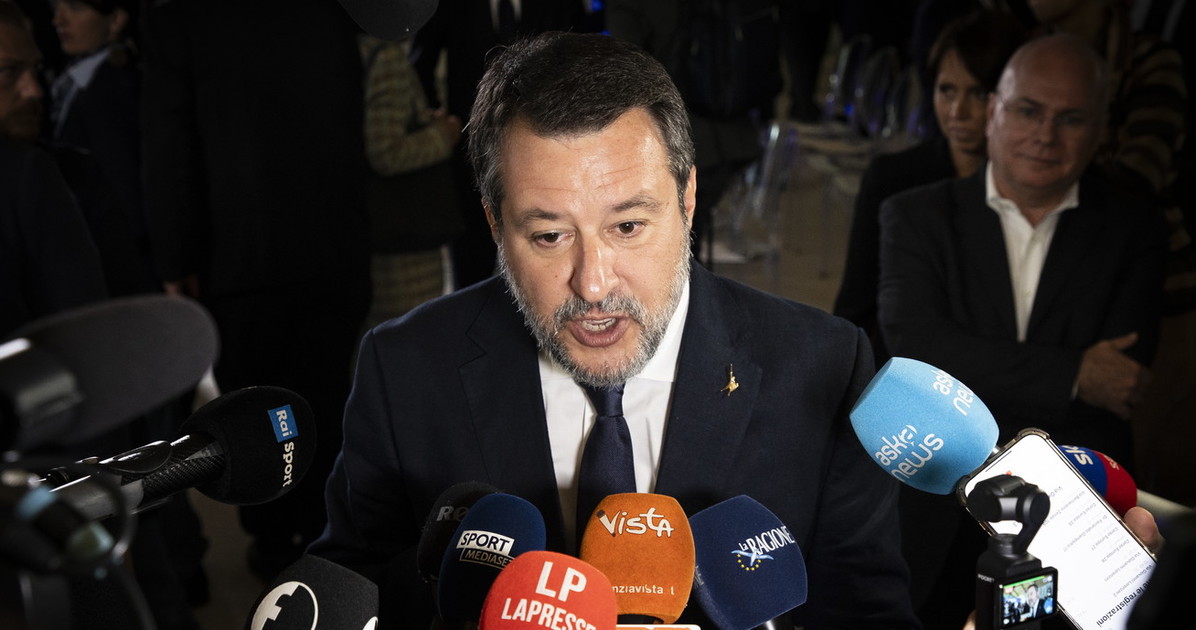 Ponte sullo Stretto, Salvini: "Andiamo avanti, lasceremo una traccia ...