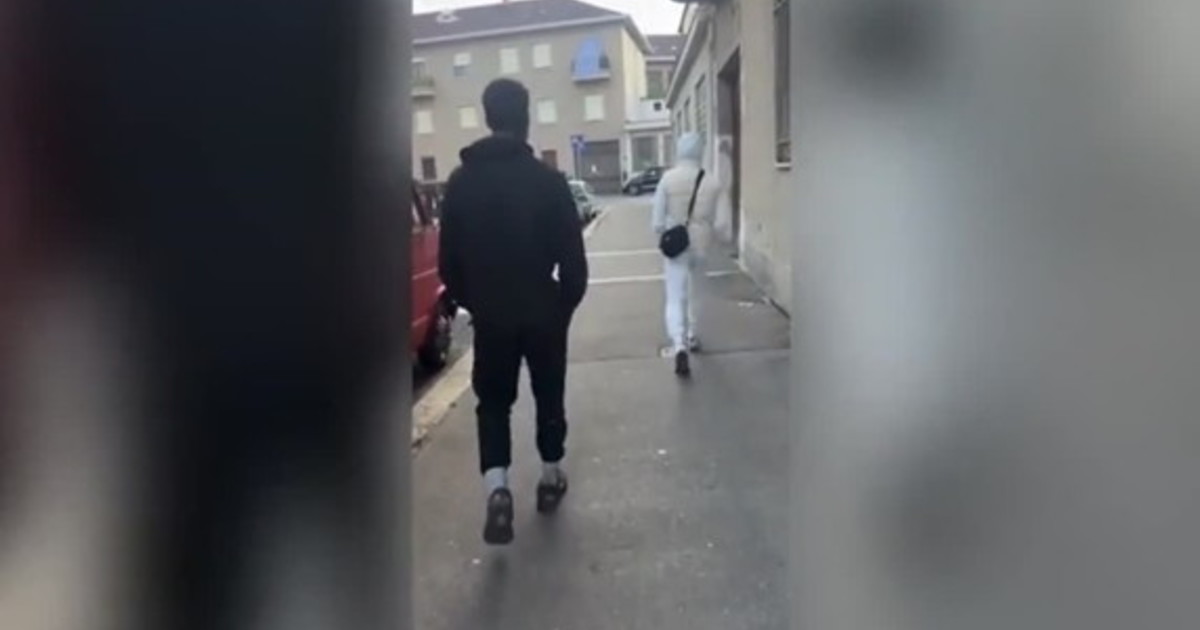 La brutta fine di Milano in mano ai maranza | Libero Quotidiano.it