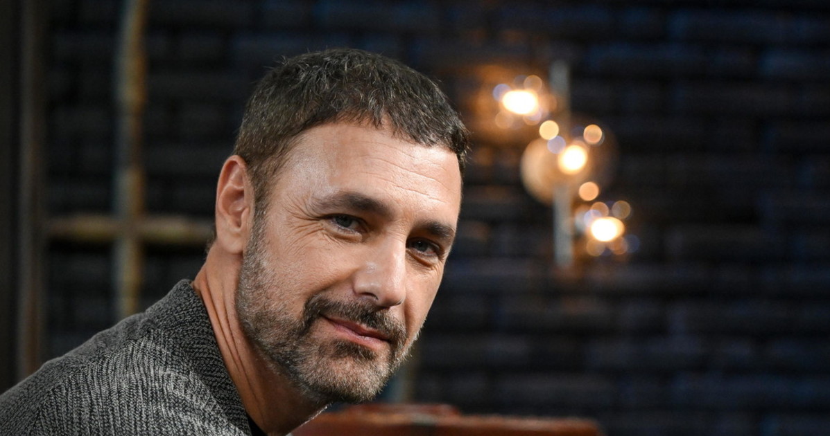 Raoul Bova, dopo la gogna... trionfo a teatro | Libero Quotidiano.it