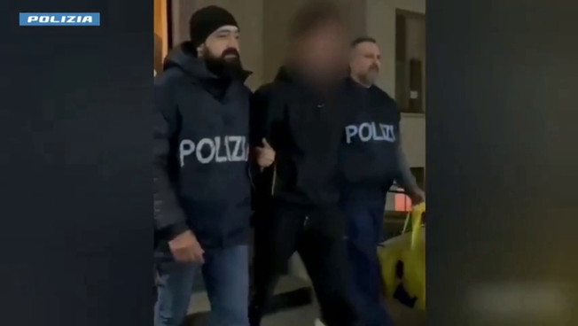 Minacce a un professore, arrestato a Torino il tiktoker Don Alì ...