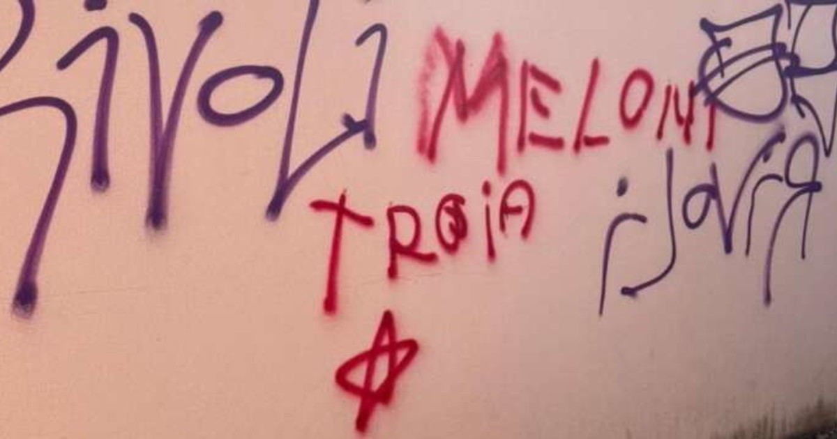"Meloni tr***" e "Salvini come Moro": l'ultimo orrore rosso | Libero ...