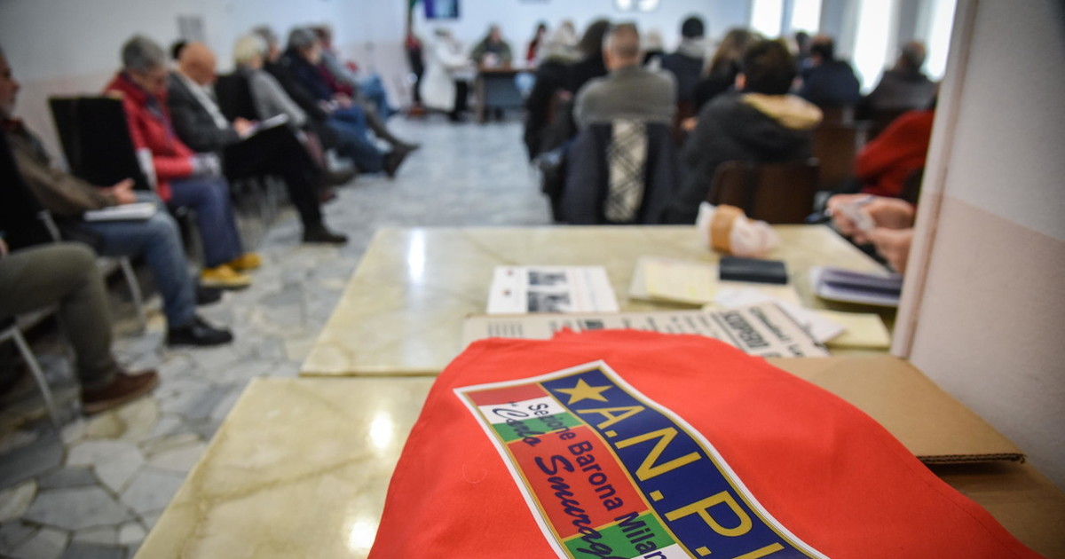 Fratelli d'Italia, furia contro l'Anpi: "Chiedete scusa", il messaggio ...