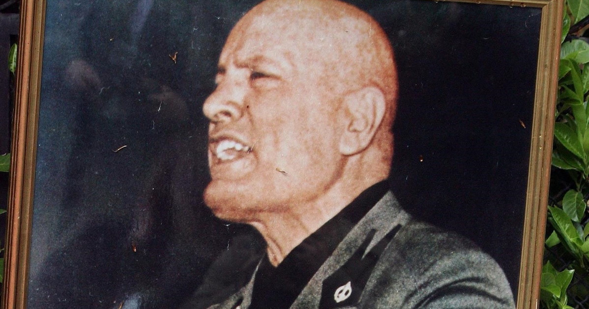 Benito Mussolini resta cittadino onorario: Trento, la sinistra si ...