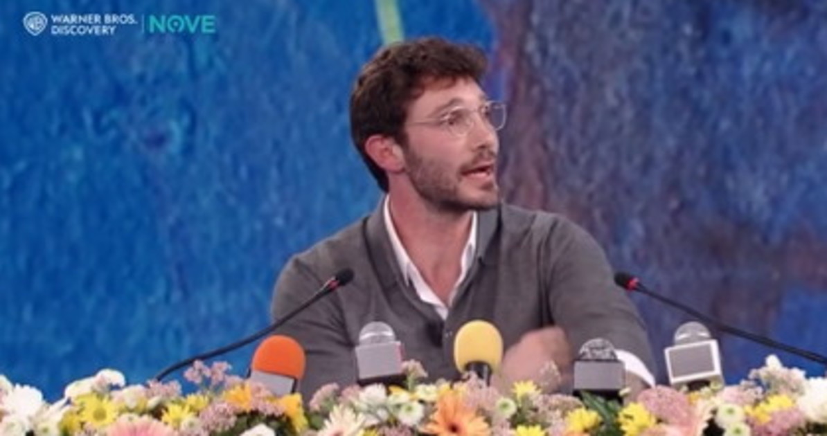 Che tempo che fa, Fabio Fazio mette all'angolo De Martino: "Ma non si ...