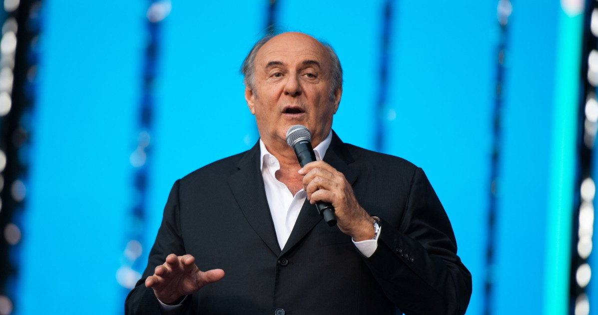 Gerry Scotti, telefonata a Stefano De Martino: l'accordo che cambia la ...